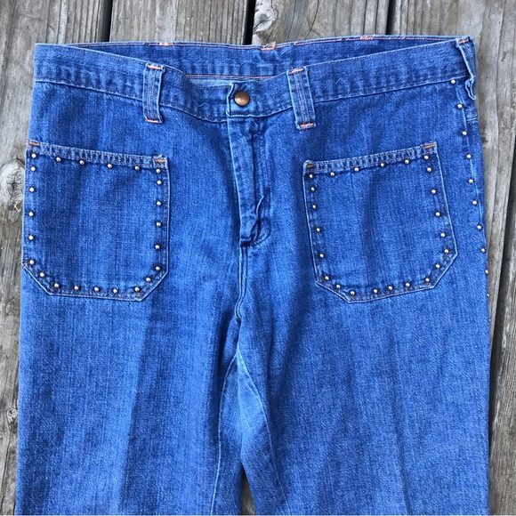 Wrangler | Jeans | Wrangler Vintage Studded Rhinestone Patch Pocket ...